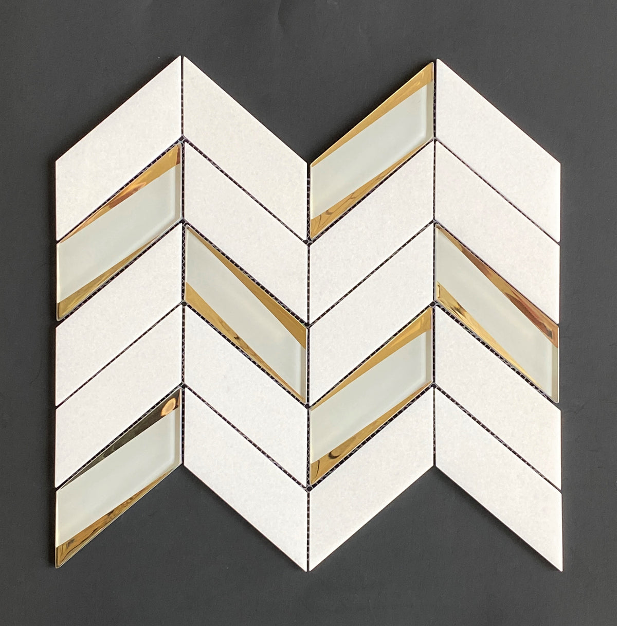 1.5" x 4.25" Glass Chevron Mosaic Wall Tile– Mosaic Studio Inc