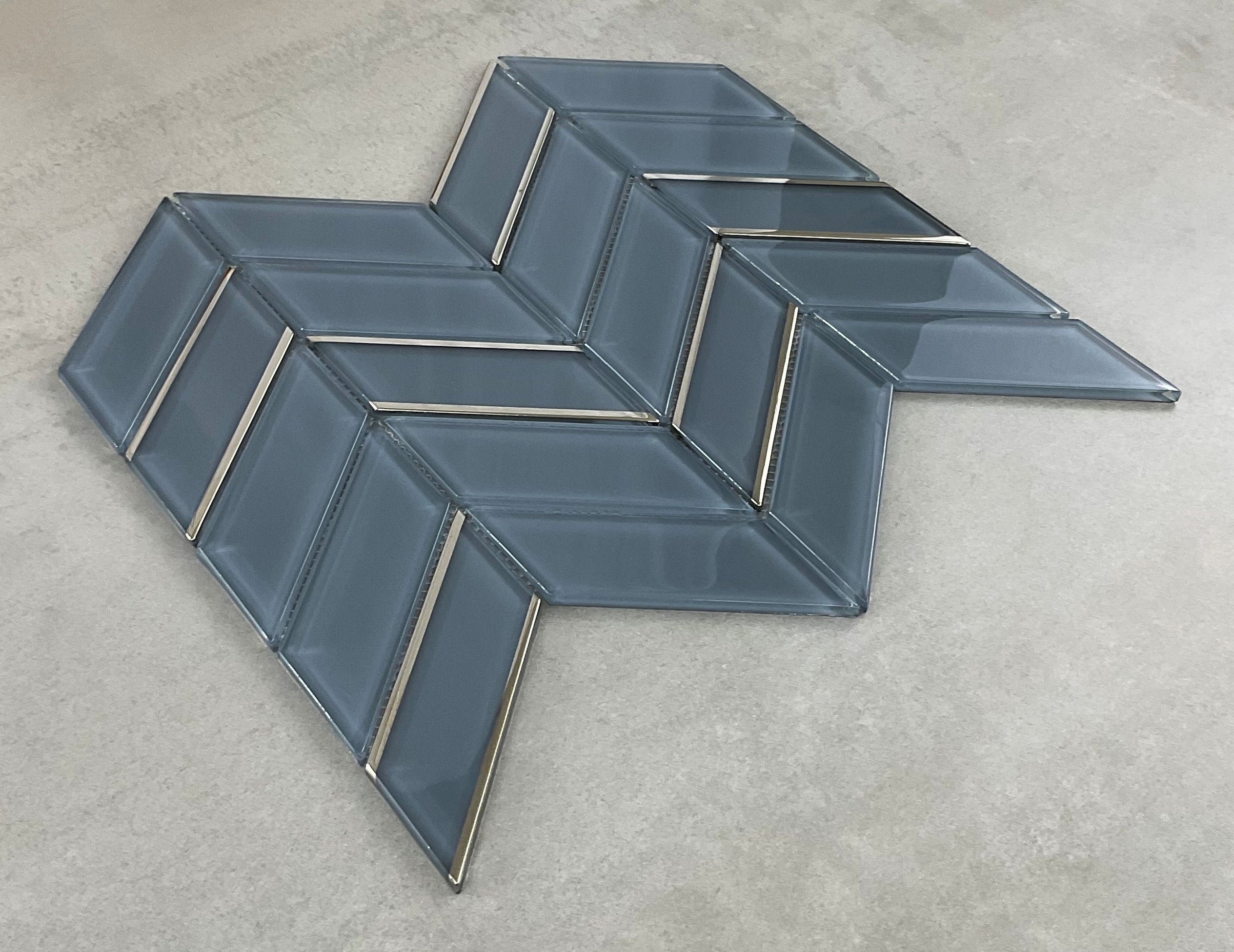 Chervon 2" x 4 1/4" - Charcoal (Silver Glazed Edge)– Mosaic Studio Inc