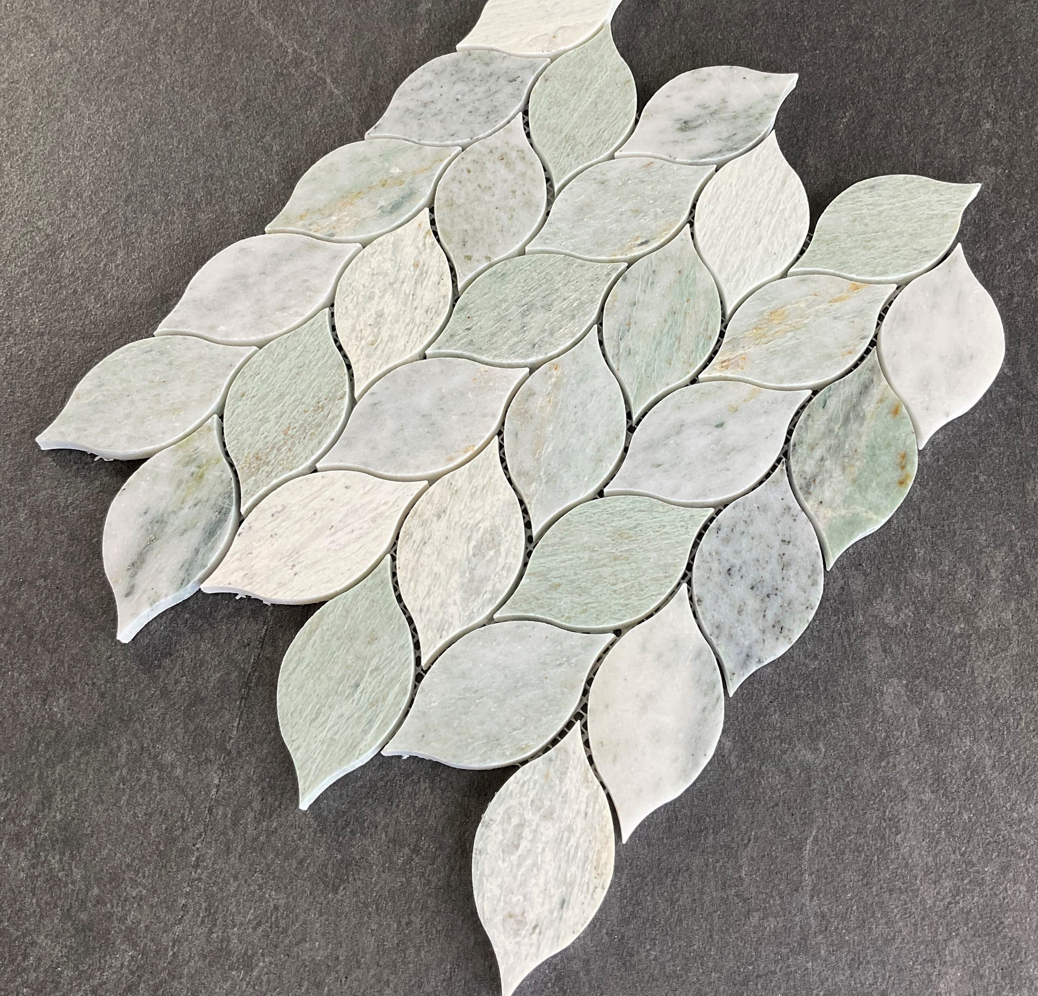 Ming Green Leaf Pattern Marble Mosaic Wall and Floor Tiles– Mosaic ...